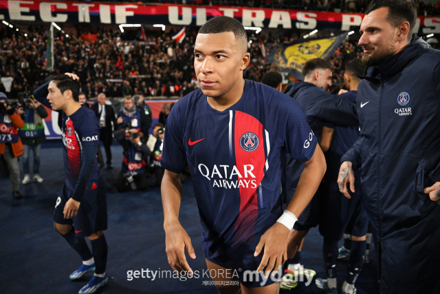 [오피셜] `이강인 PSG 데뷔골` 어시스트한 06년생 막내 MF, AC밀란전 MOM 선정 - 마이데일리