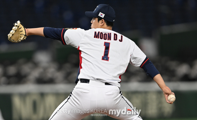 "오타니-사사키급은 아닌데"…`154km+5⅔이닝 2실점` 문동주 바라본 日 기자 "직구는 버금가는 특급" - 마이데일리