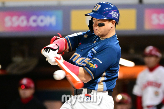 공룡들의 자랑, KBO AVG 1~3위가 뚝뚝 떨어졌다…야구혁명, 박민우가 ‘문 열고’ 손아섭은 ‘2보 후퇴’[MD창원] - 마이데일리