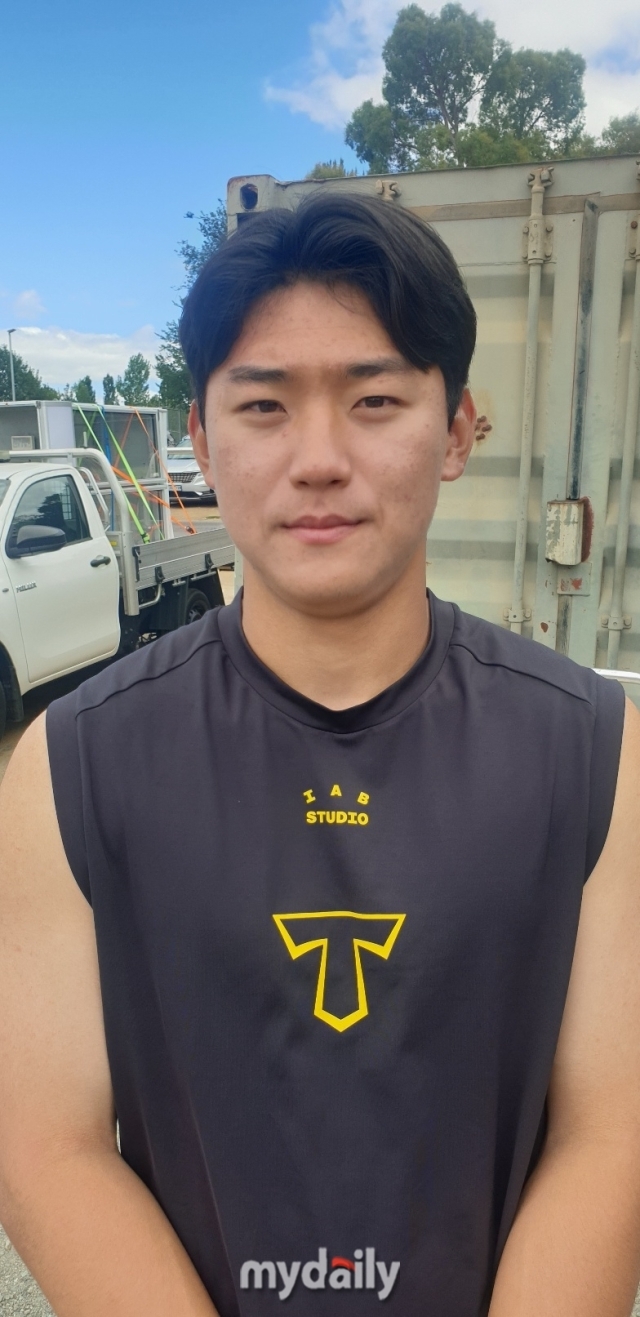 “파울은 칠 수 있어” KIA 김도영, 마음은 오타니 160km 강속구 통타…간절한 ‘3월의 쇼케이스’[MD캔버라] - 마이데일리