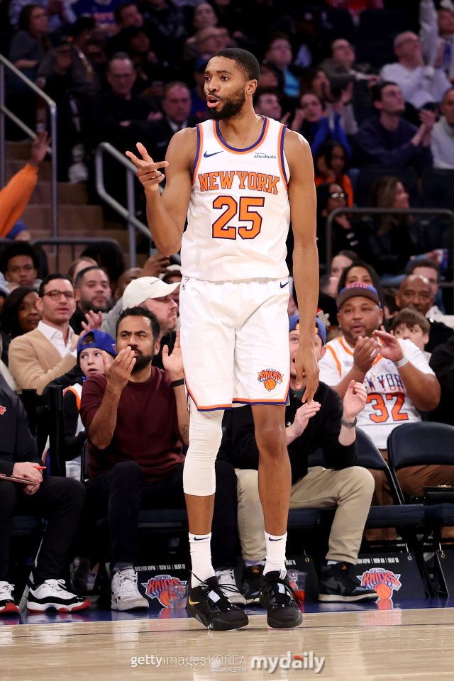 42득점 18R에도 눈물 흘린 `농구 괴물`…샌안토니오, 뉴욕에 석패! 브릿지스 41득점 大폭발 - 마이데일리